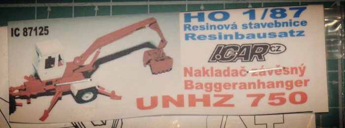 15. UNHZ 750 :: Modelybypaci